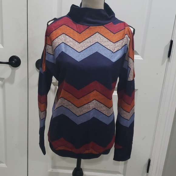 Tops | Cold Shoulder Chevron Top | Poshmark